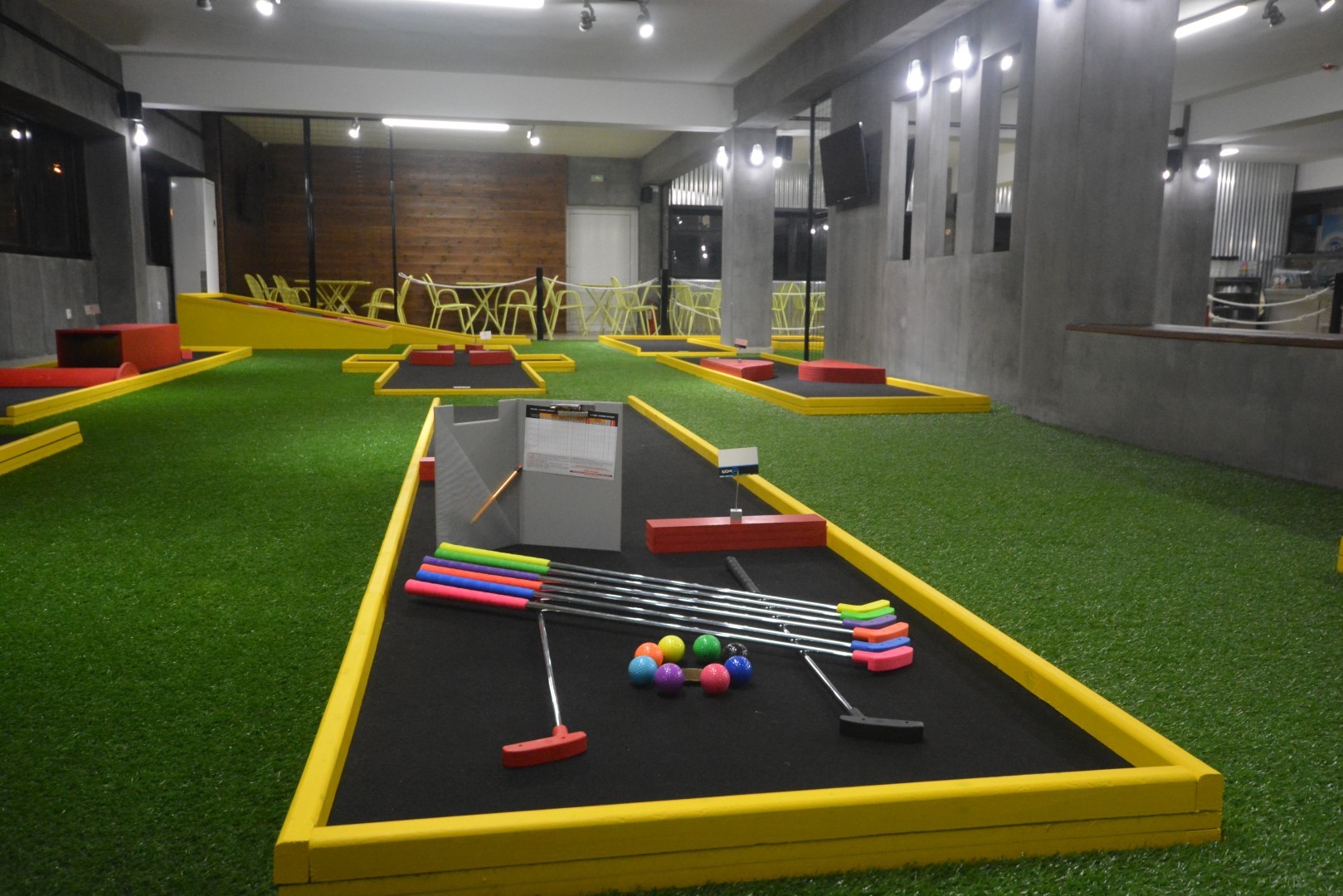 Από 8€ για Mini Golf ή Πινγκ–Πονγκ με Ρόφημα επιλογής σας στην Πυλαία!