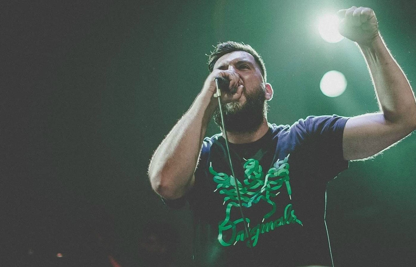 8€ από 10€: Live «Παρανάλωμα» του Anser, στον Πολυχώρο WE!